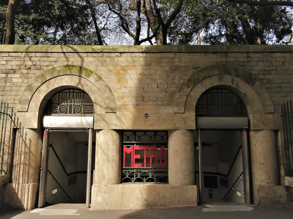 The Napoleonic epic along the Paris metro